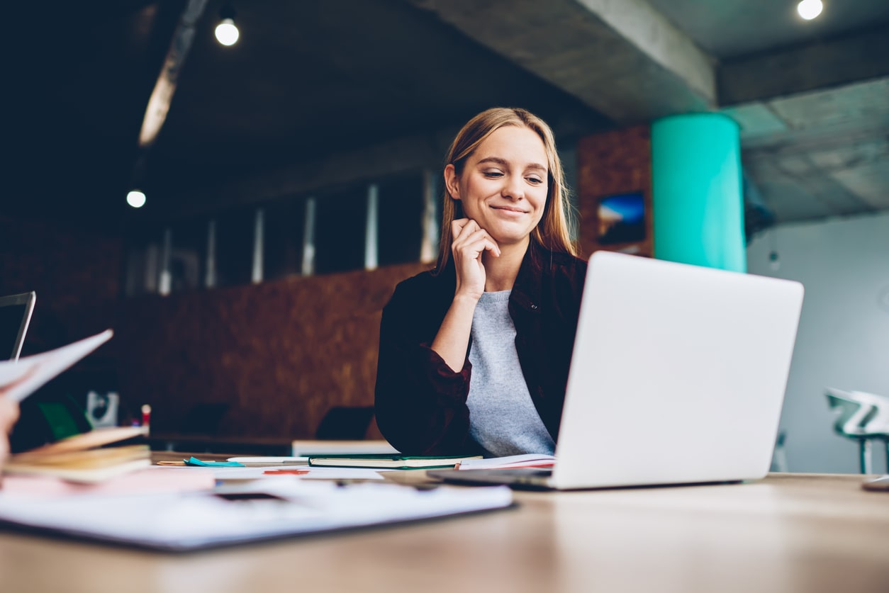 Cómo empezar un correo formal en inglés | Blog Santander Open Academy Cómo empezar un correo formal en inglés | Blog Santander Open Academy
